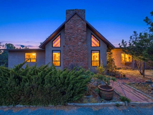3649 Mimbres Ln, Santa Fe, NM 87507