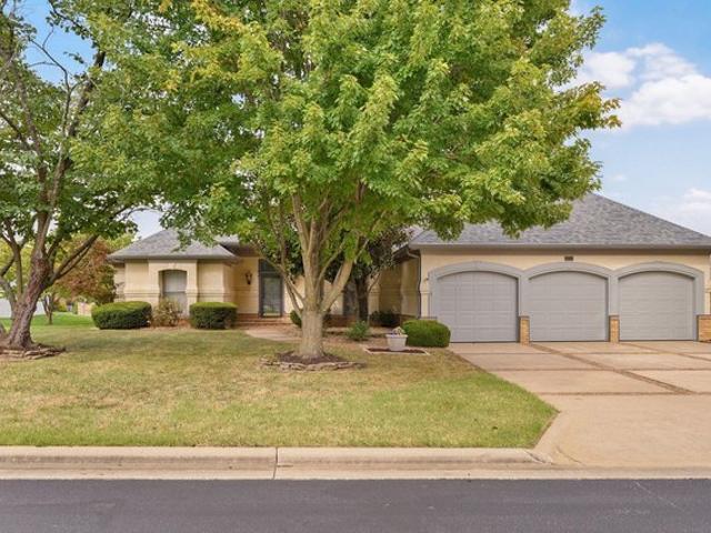 3649 E Kensington Dr, Springfield, MO 65802