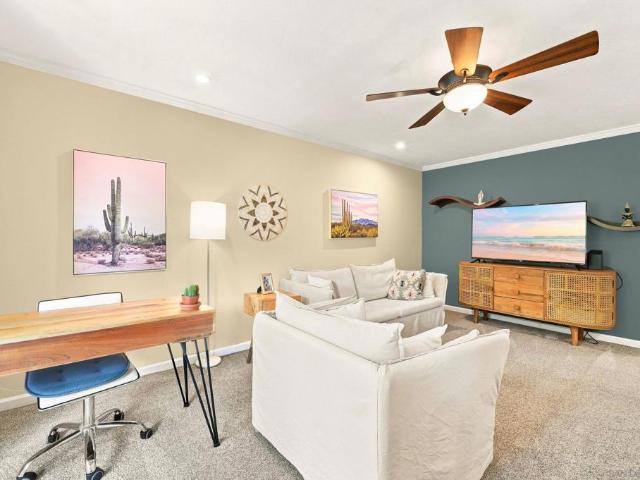 3649 Louisiana 104