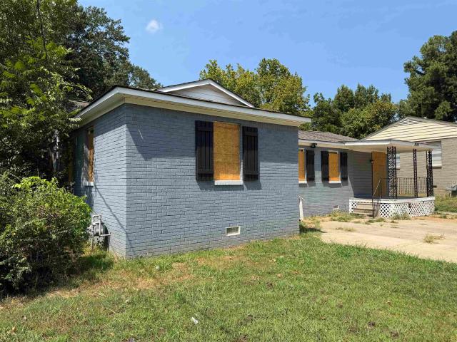 3649 suzanne dr