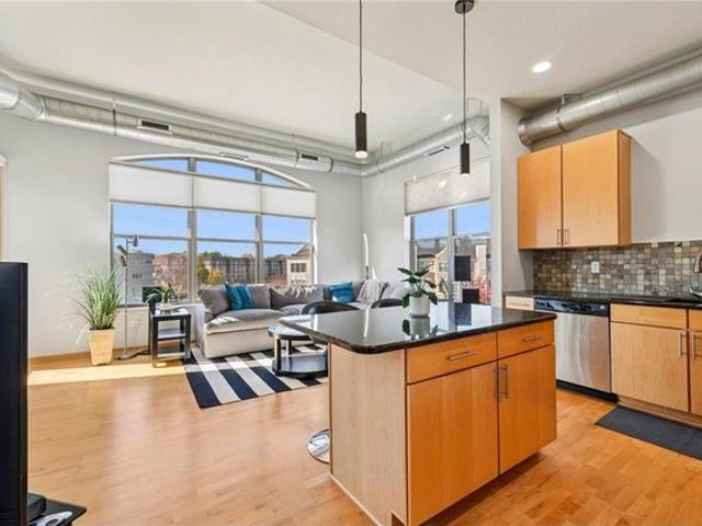 3640 Wooddale Ave S Unit 321, Saint Louis Park, MN 55416