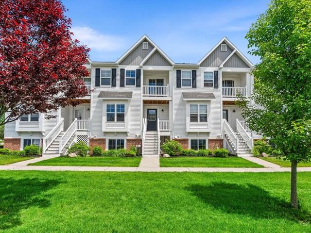 3641 Andover Ln, Hudsonville, MI 49426