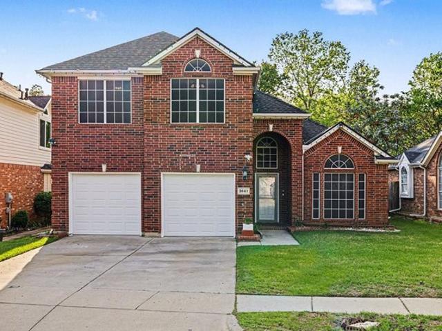 3641 Blue Spruce Dr, Fort Worth, TX 76040