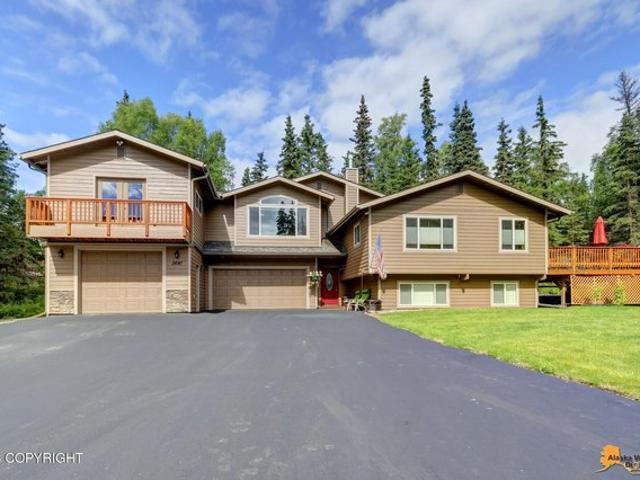 3641 Taiga Dr, Anchorage, AK 99516
