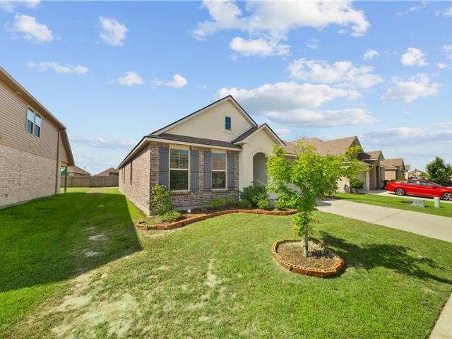 3641 Trestle Crossing Avenue