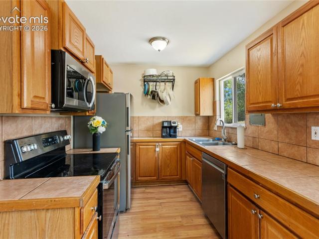 3642 Darkwood Place
