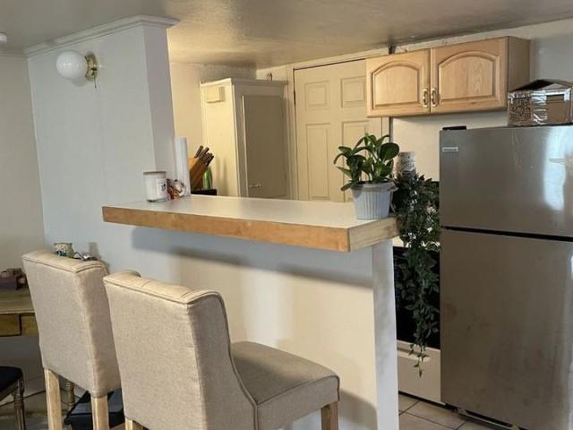 3642 Edwards Studio Apartment for Rent at 3642 Edwards Rd, Cincinnati, OH 45208 Hyde Park