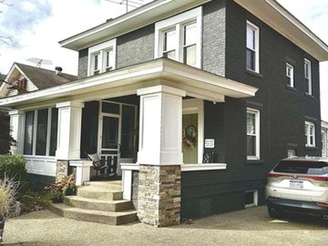 3642 Piedmont Rd, Huntington, WV 25704