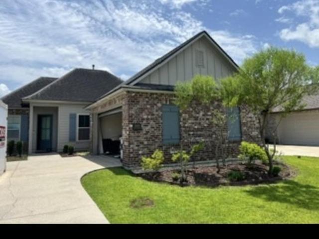 36431 Belle Journee Ave, Geismar, LA 70734
