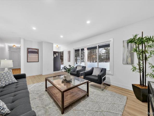 3643 Noble Road