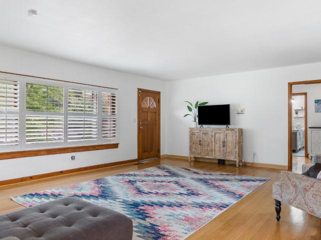 3643 Garner Road