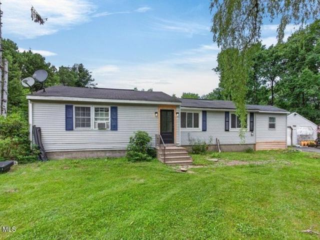 364 County Road 410, Westerlo, NY 12193