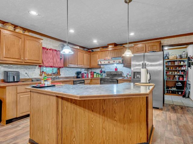 364 Co Rd 158