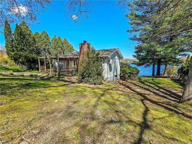 364 Camp Dixie Rd, Burrillville, RI 02859