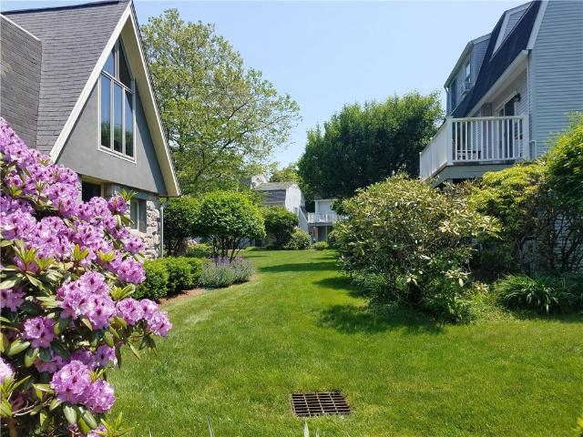 364 BELLEVUE Avenue W 201 S