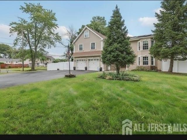 364 Grandview Ave, Piscataway, NJ 08854