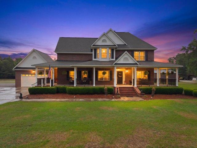 364 Duncan Chapel Rd, Harleyville, SC 29448