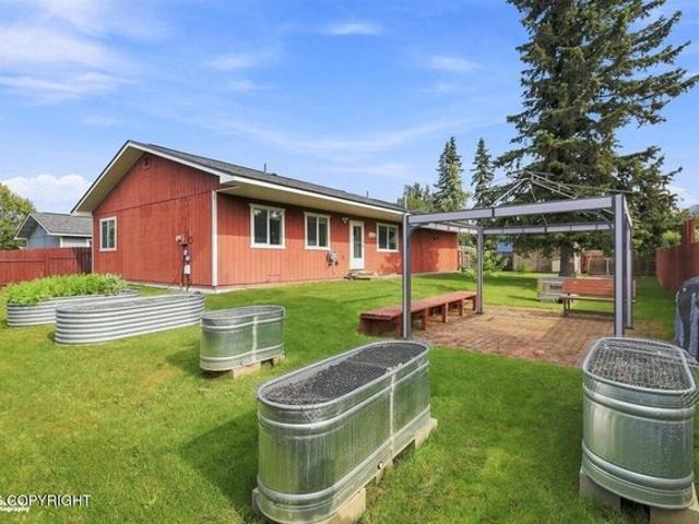 364 Eklutna St, Anchorage, AK 99504