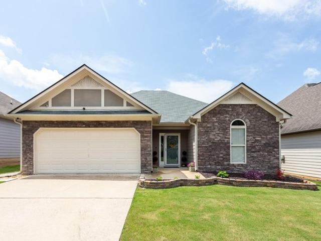 364 Fox Run Ln, Pell City, AL 35125