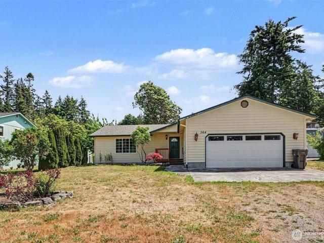364 Melissa St, Camano Island, WA 98282