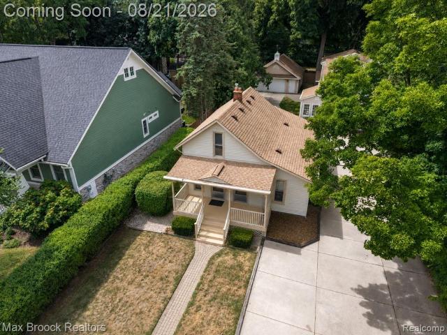 364 S WING Street