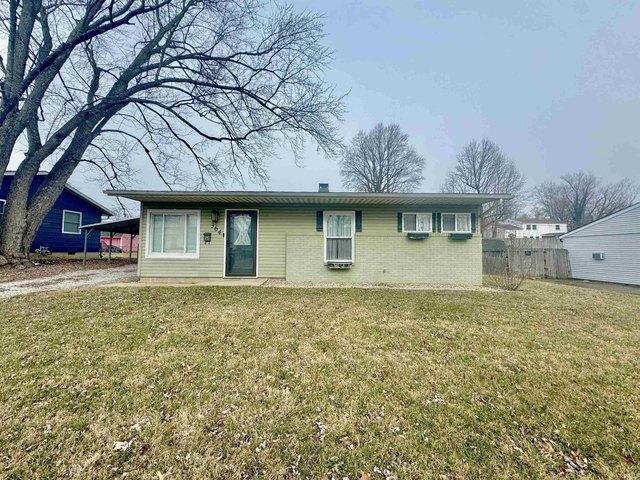 364 S Cedar Dr, Ellettsville, IN 47429