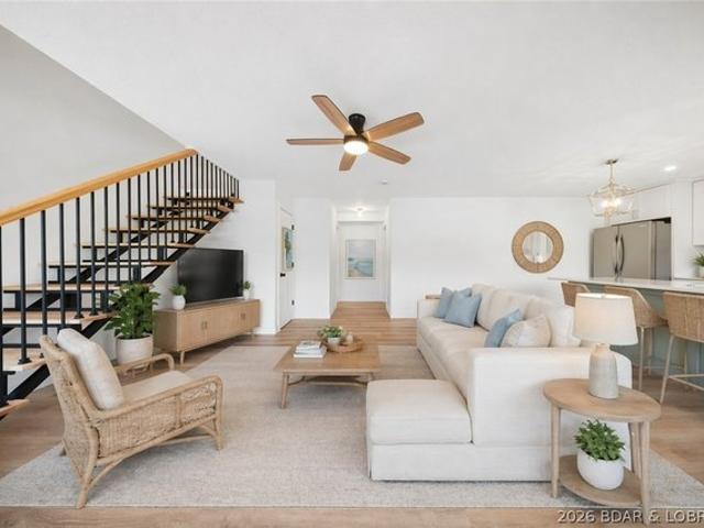364 Relaxation Pt, Camdenton, MO 65020