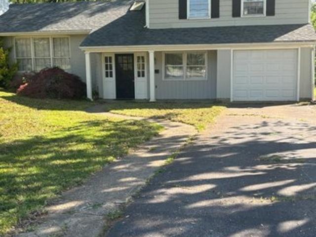 364 Ridge Cir, Waynesboro, VA 22980