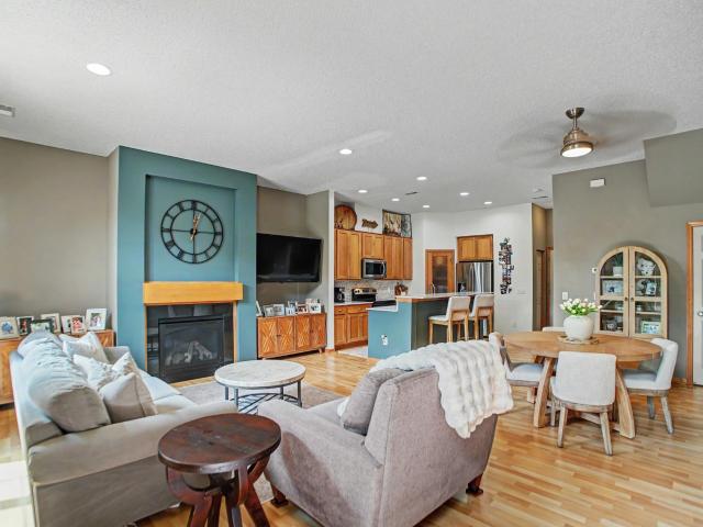 364 Valley Commons