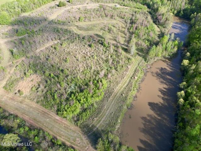 364 Yandell Rd, Canton, MS 39046