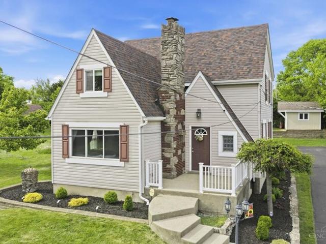 3654 Boomer Rd, Green Township, OH 45247