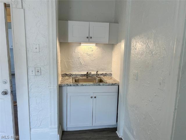 3654 E 53rd Street 3