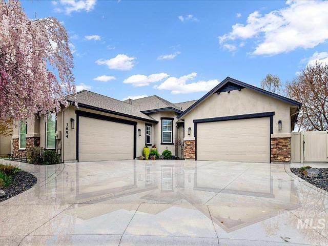 3654 E Brentor Court