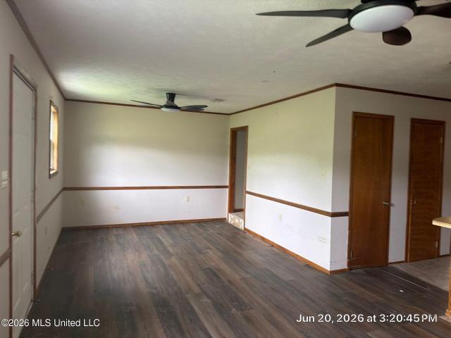 3654 Highway 16 E