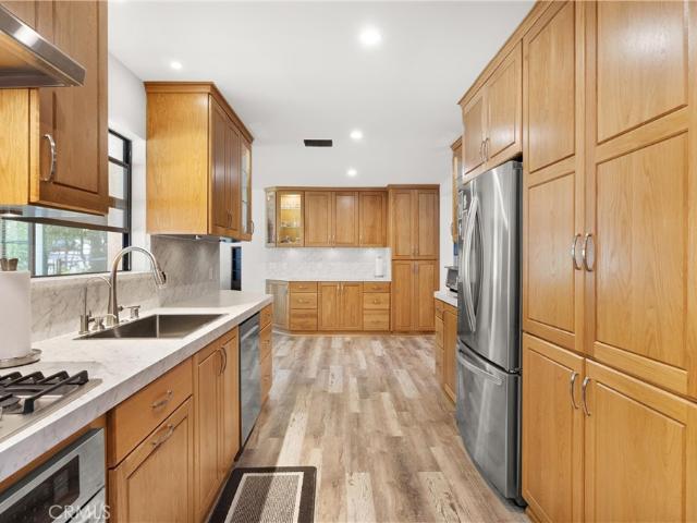 3654 4th Ave, La Crescenta, CA 91214 | MLS #OC26096