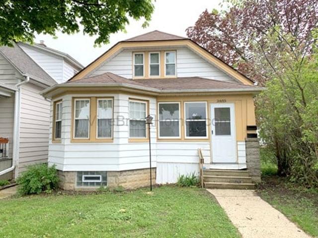 3655 E Allerton Ave Upper Unit 2/1 871.5 sqft