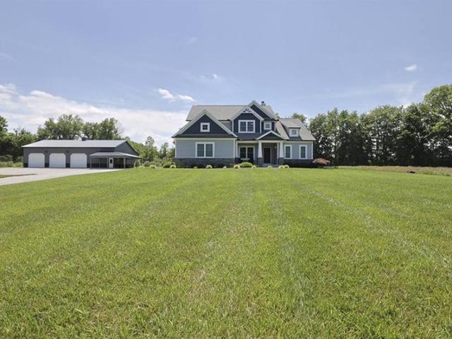 3655 Virginia Trl, Tate Township, OH 45106