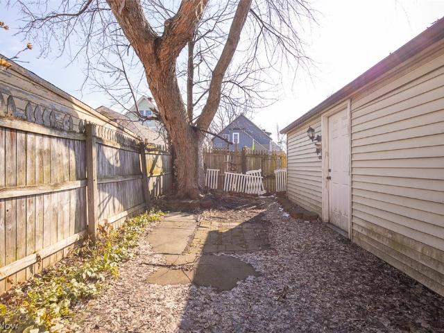 3655 W 48th Street