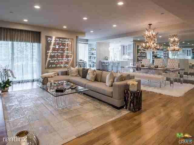 36566297 1 W Century Dr