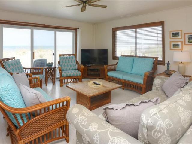 3656 Sandfiddler RD