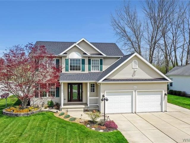 3657 Culpepper Dr, North Tonawanda, NY 14120