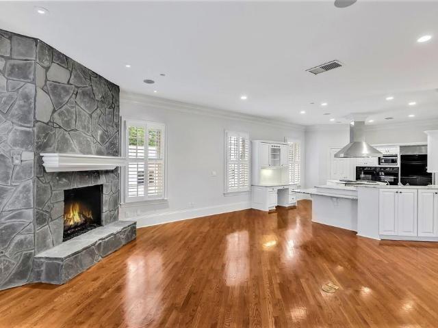 3657 Peachtree Rd NE, Unit 4B, Atlanta, GA 30319 | MLS #7729 | Compass