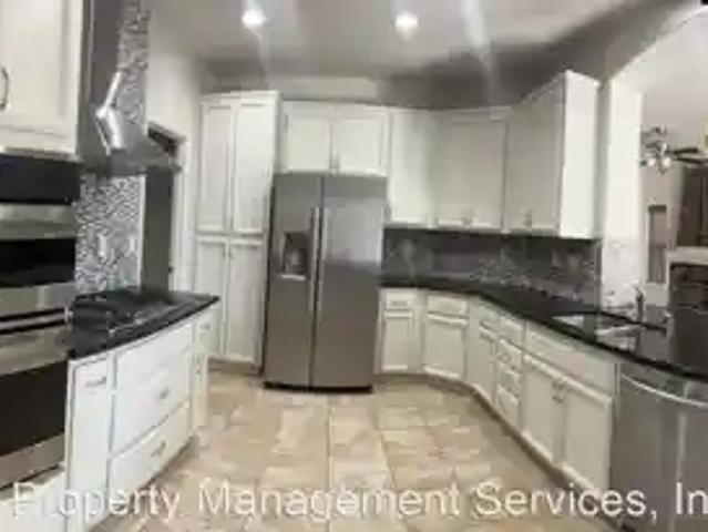3659 Far Niente Way, 3 beds, 2 full baths