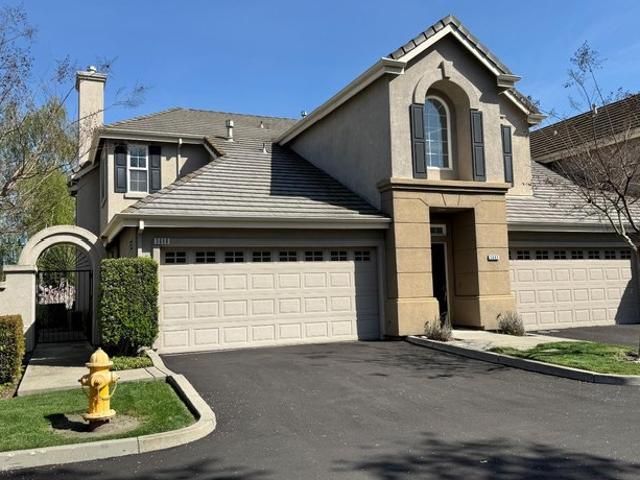3659 Saint Andrews Dr, Stockton, CA 95219