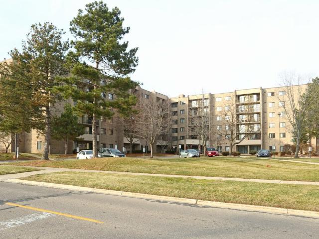 36500 Bibbins St 2 beds, 1 full bath