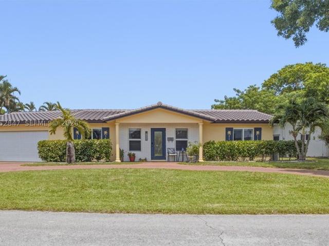3650 NW 17th Ter, Oakland Park, FL 33309