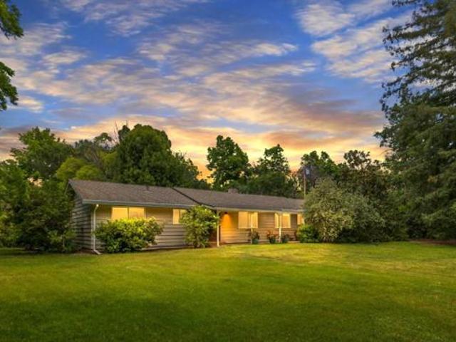 3650 Aileen Way, Loomis, CA 95650