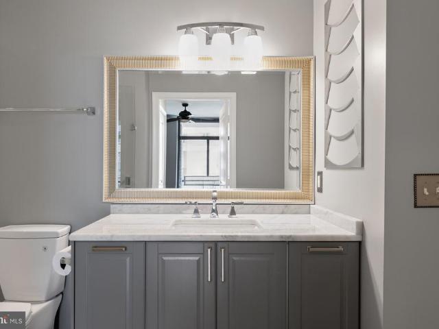 3650 S Glebe Road # 445