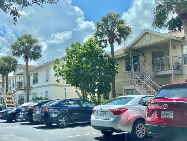 3651 N Goldenrod Rd #B203, Winter Park, FL 32792