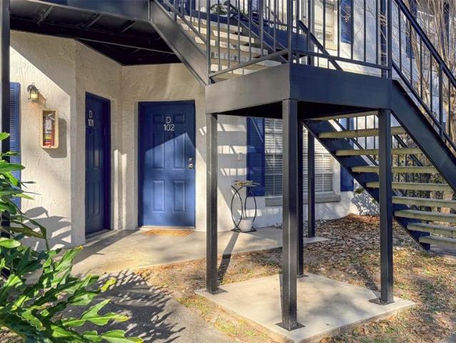 3651 N Goldenrod Rd, Unit D102, Winter Park, FL 32792 | MLS #O6401 | Compass